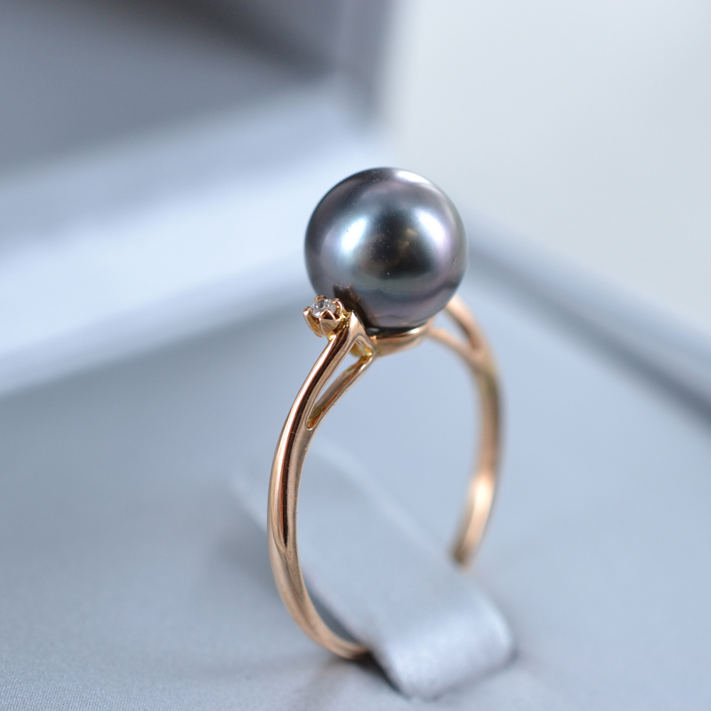 Anello con Perla nera Tahiti e diamanti sul gambo oro rosa | Gioielloro ...