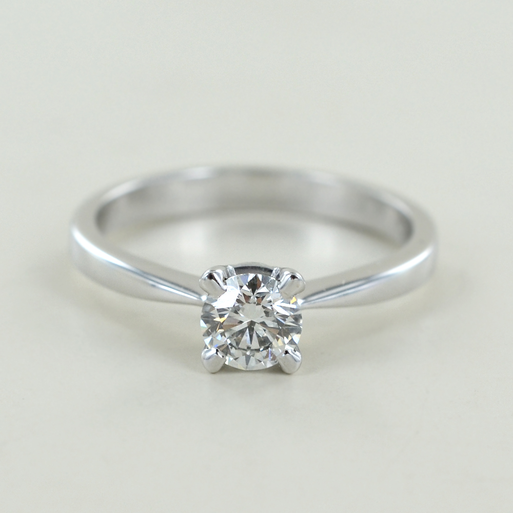 Anello Solitario Certificato GIA diamante da mezzo carato 0.51 carati | Gioiell