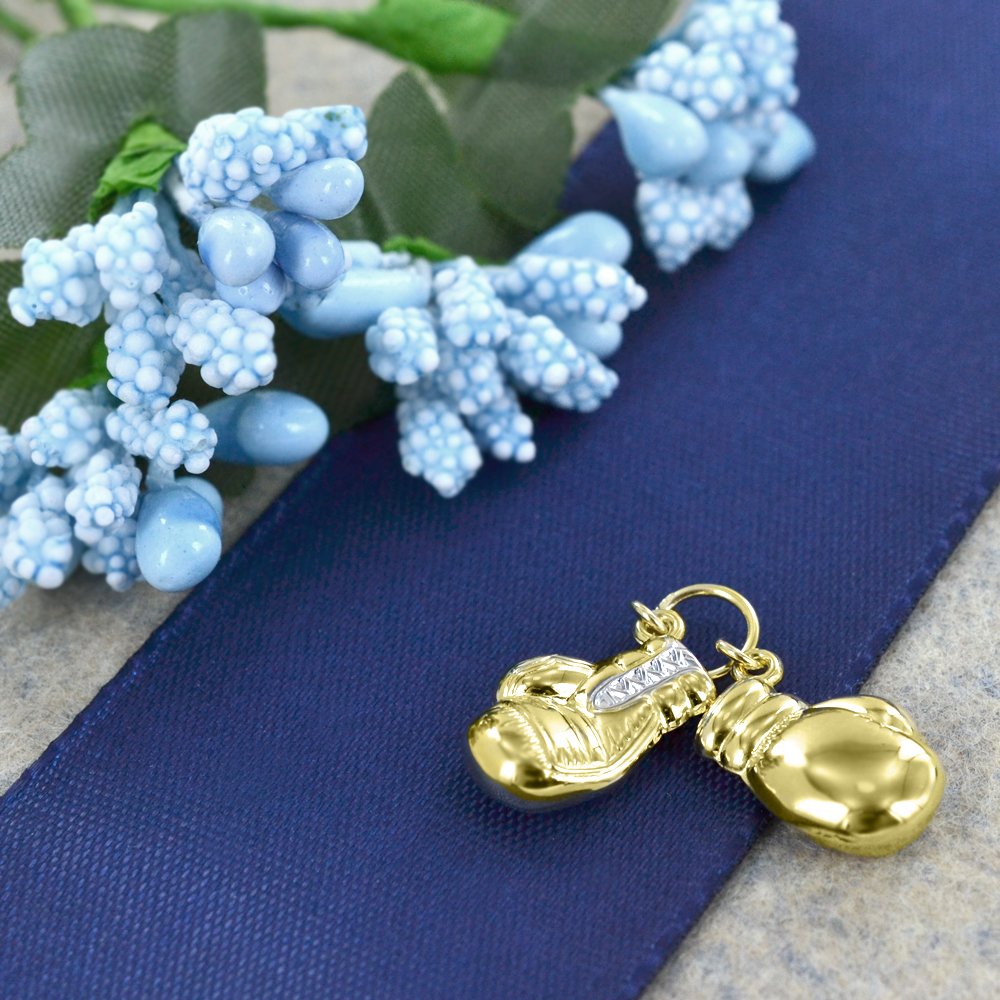 Ciondolo Guantone da boxe in oro giallo con collana | Gioielloro.it ...